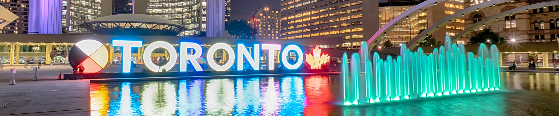 Guided Custom Walking Tour Downtown Toronto