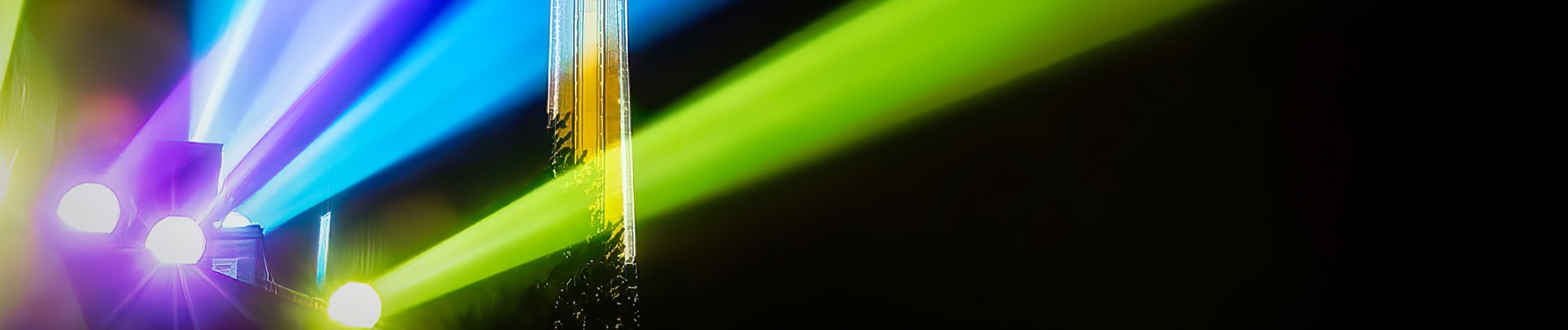 Small Group Night Tour with Dinner & Light Show, Niagara Falls, Canada